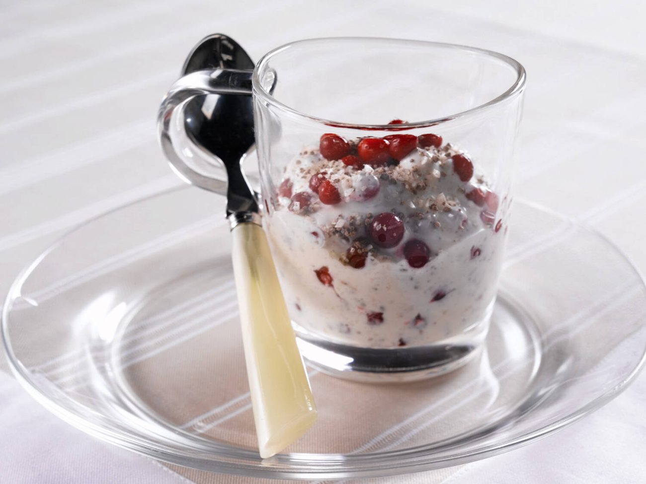 Vanilja-puolukkarahka - Valio