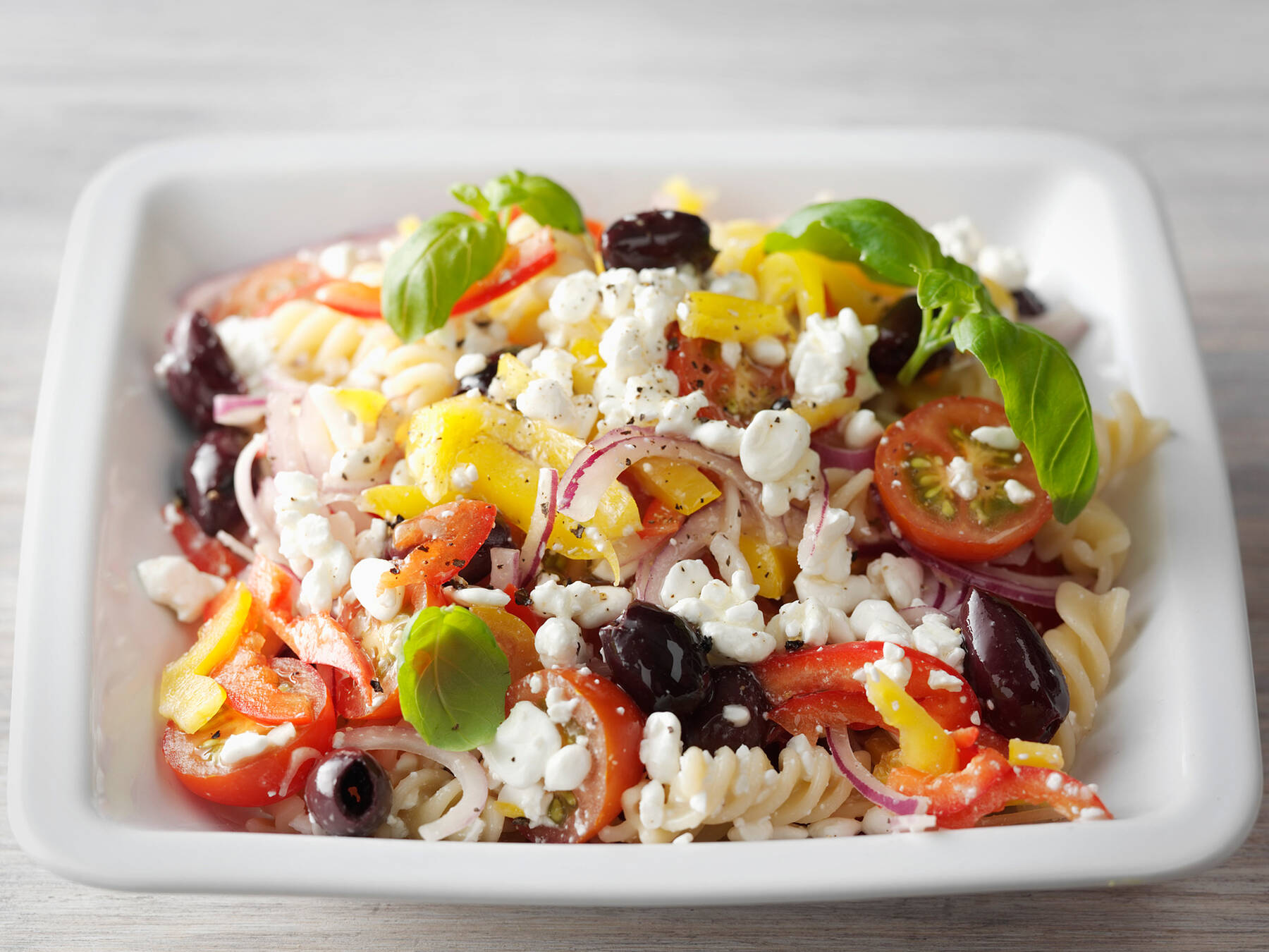 Raejuusto-tomaattisalaatti - Valio