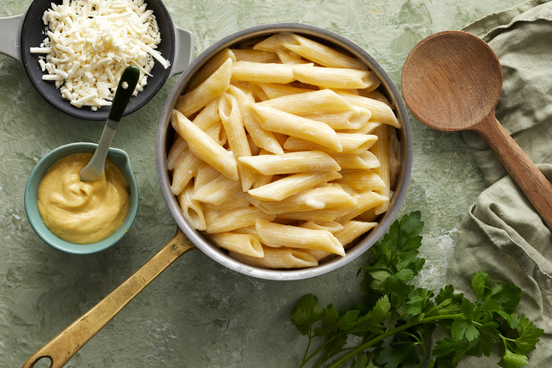 Vegaaninen mac & cheese - Oddlygood Finland