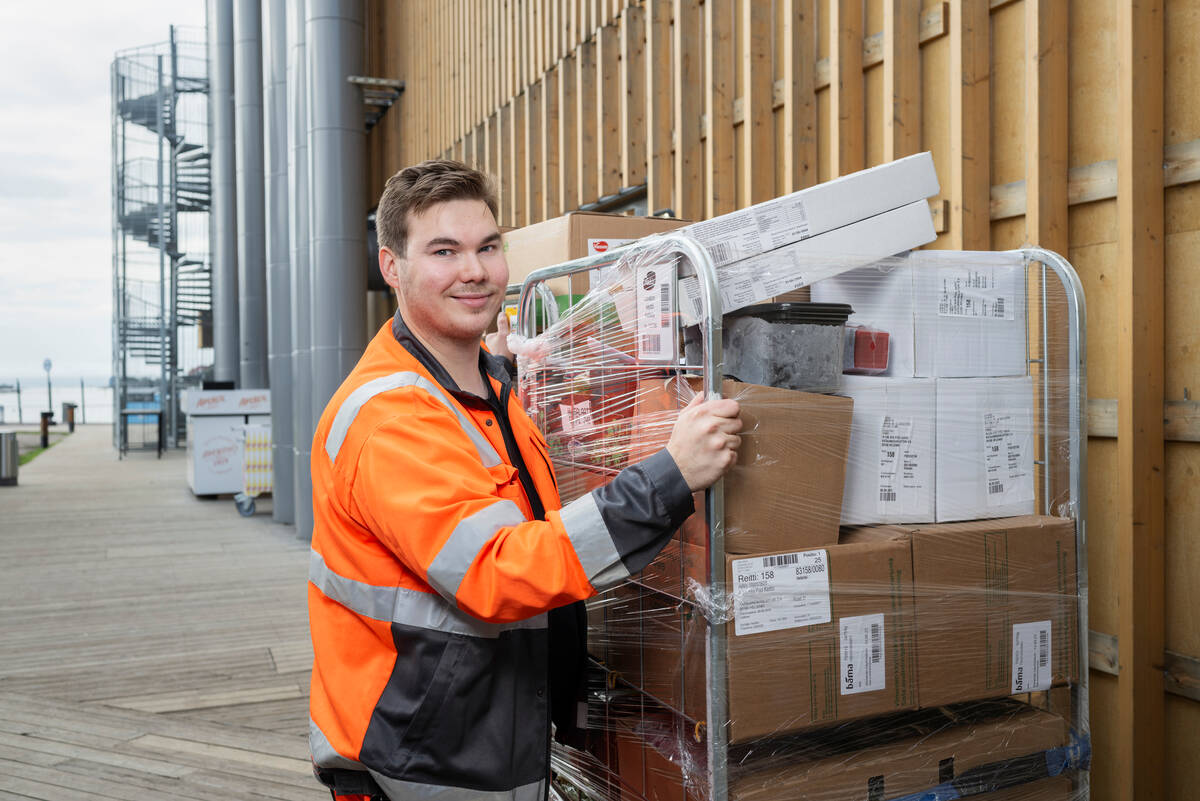 Valio Aimo tukun kuljettaja - Valio Aimo